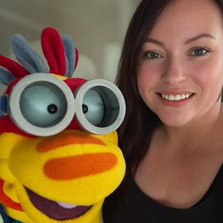 Zoomer – Premium Full-Body Yellow Alien Puppet (24”/60cm) – Pubbets!